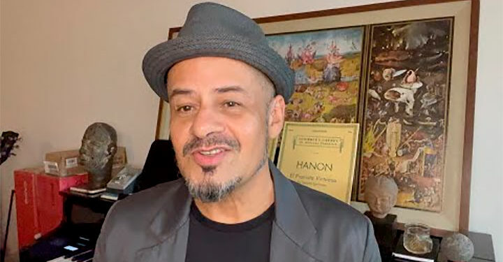 Sérgio Britto fala sobre show intimista e dá spoiler sobre novo álbum ...