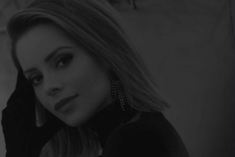 Sandy Anuncia Sua Primeira Turnê Internacional em Carreira Solo na Europa